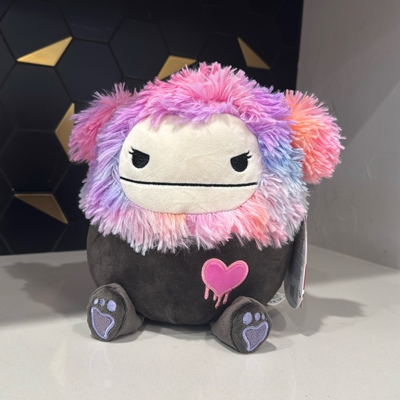 Squishmallows | Toys | Squishmallow Rare Frumpy Valentines Day 225 ...